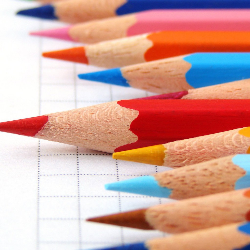 Crayons_and_Notebook_15166 | CSA | Colégio Santo Antônio